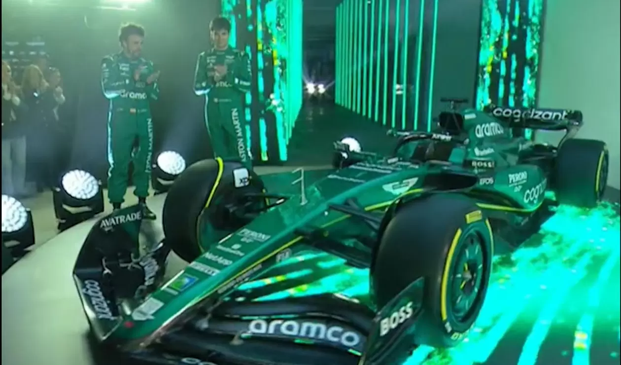 Fórmula 1: Aston Martin presentó el AMR23, su nuevo bólido para 2023